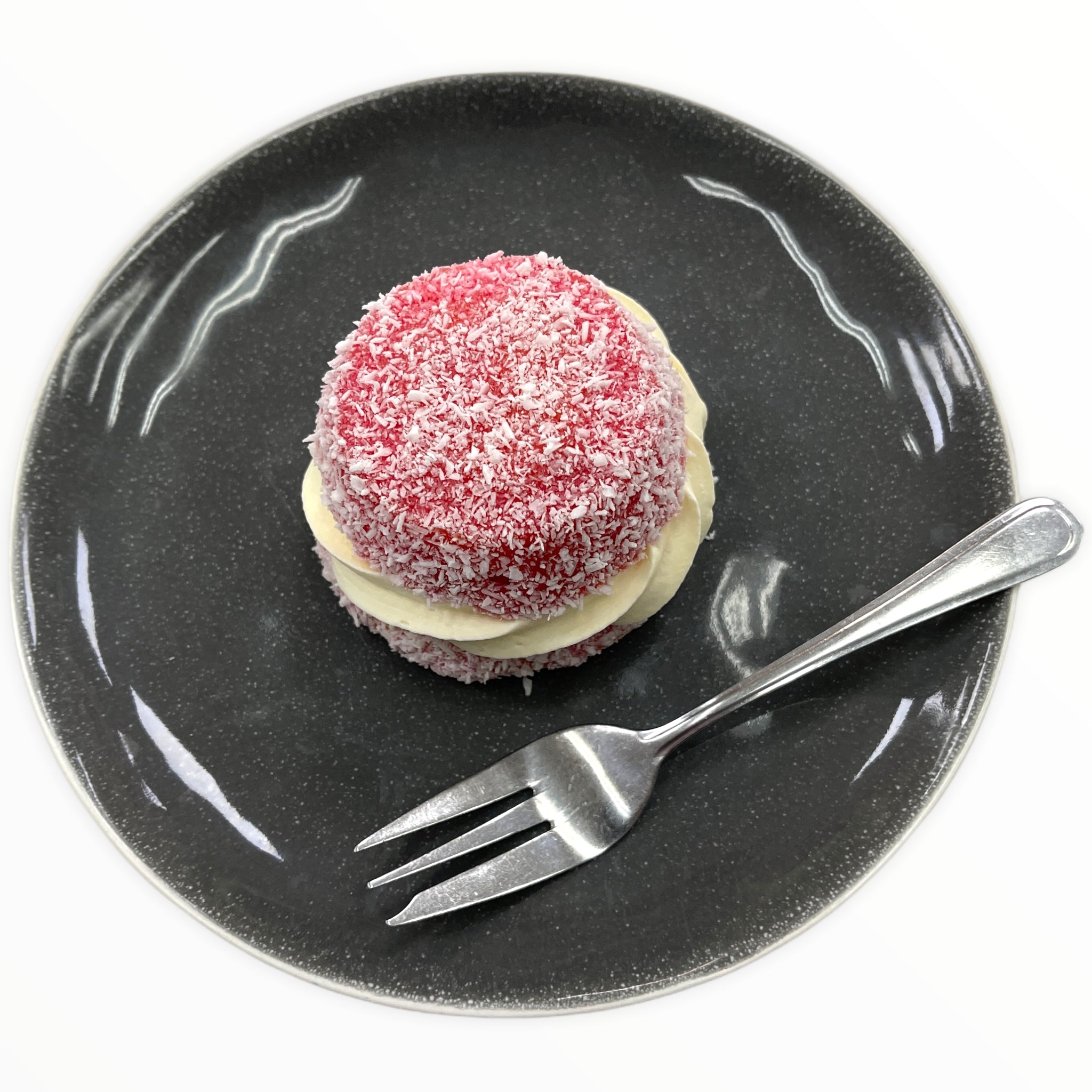 Raspberry Snowball – Allans Cakes